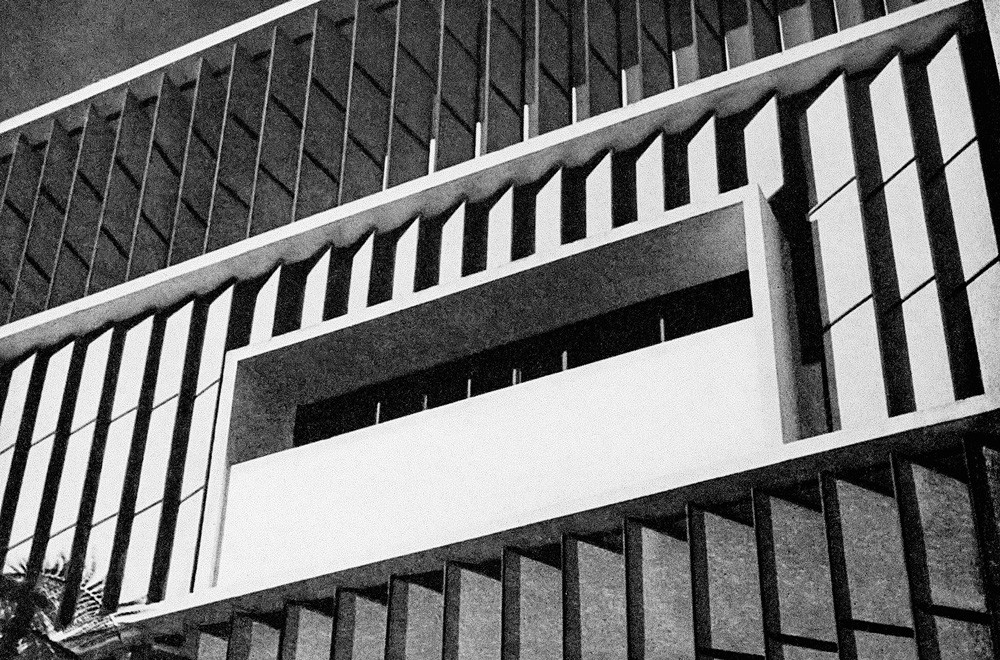 Versão brasileira - Quatro cinco um